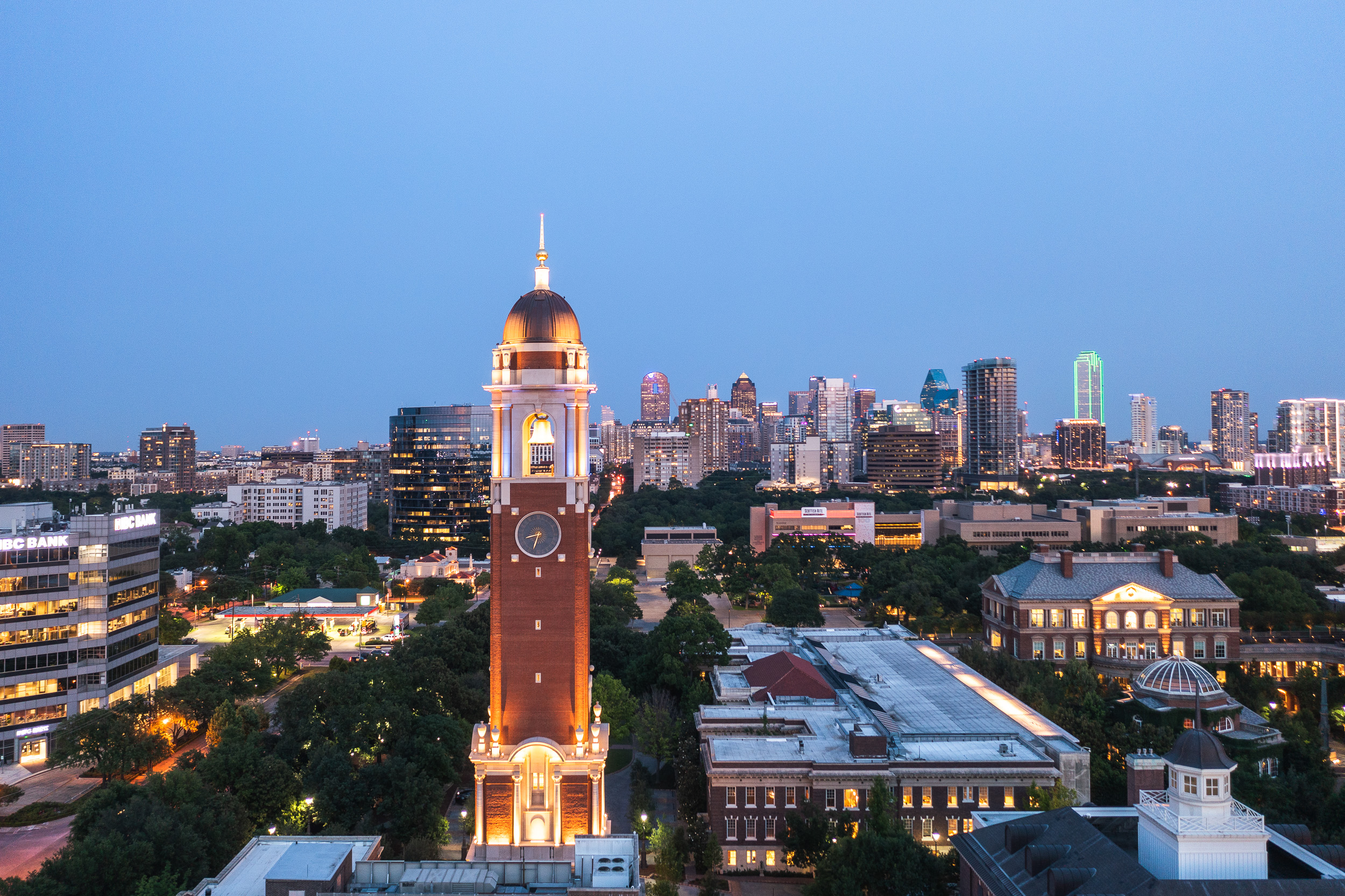 Old Parkland East - HPI Leasing Presentation