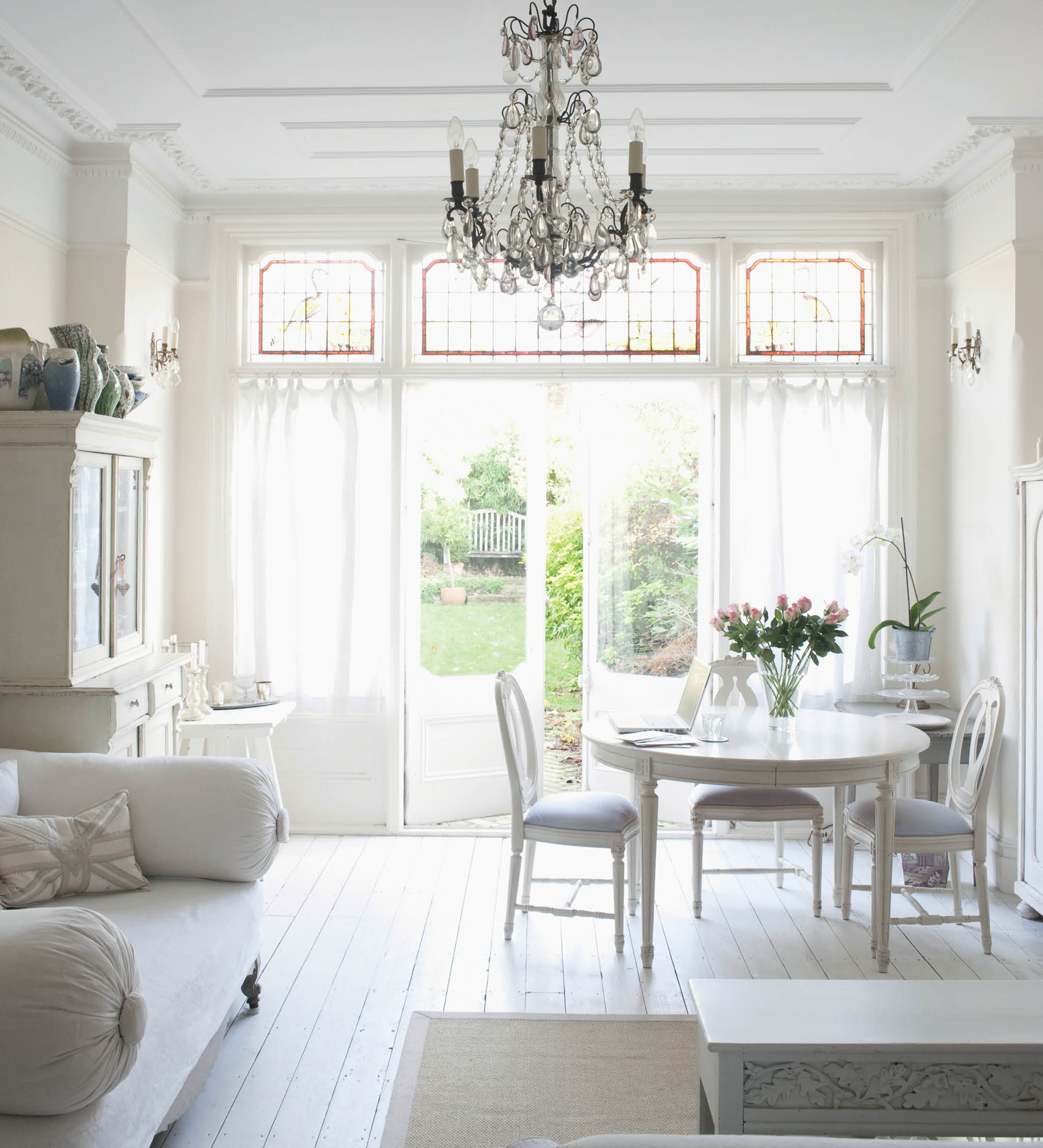 JLL Brochure WEB SAMPLE